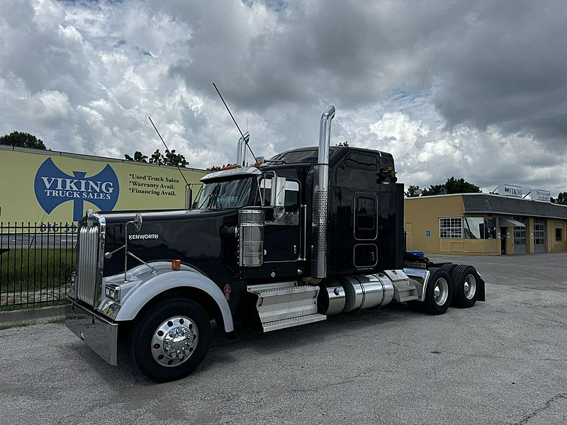 2019 Kenworth W9 Series For Sale | 72" Sleeper | #1488