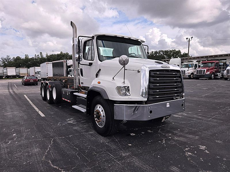 2017 Freightliner 114SD For Sale | Day Cab | #684931
