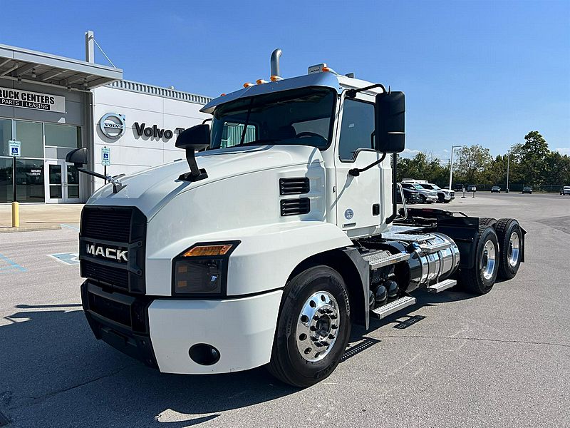 2020 Mack Anthem AN64T M742 For Sale | Daycab Sleeper | #PT992