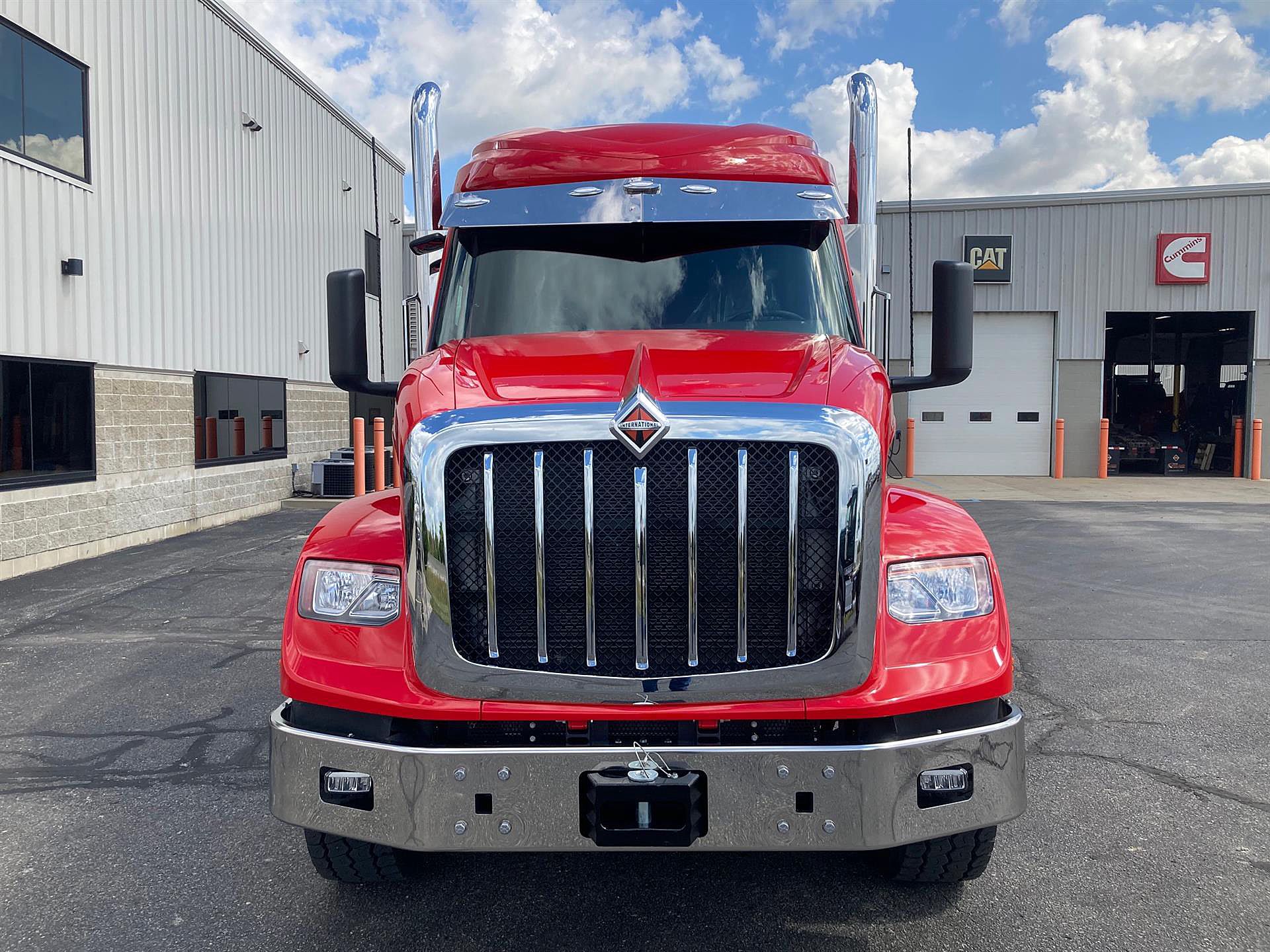 2025 International HX620 For Sale | 73" Sleeper | #N2822