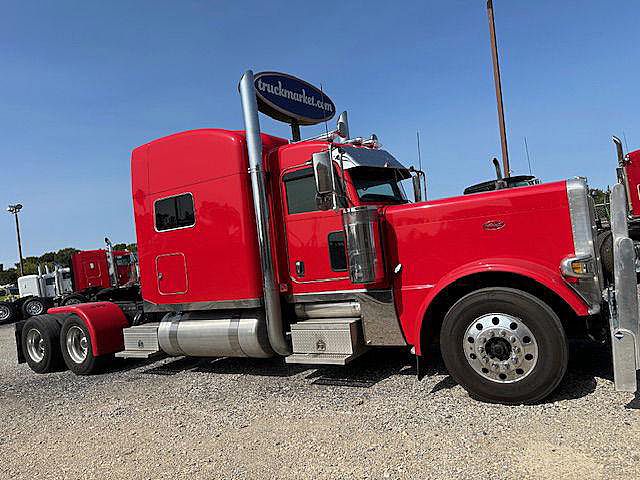 2016 Peterbilt 389 For Sale | Sleeper Truck | #306243