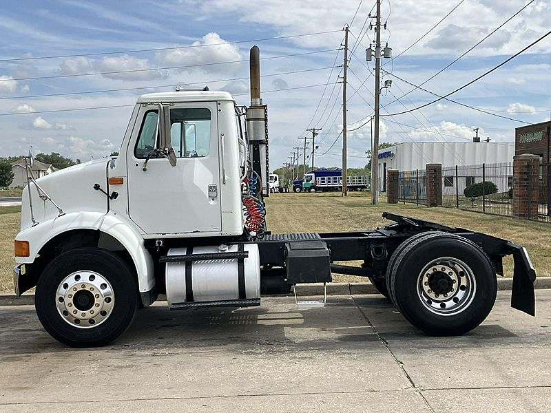 1999 International 8100 For Sale | Day Cab | #XH690628