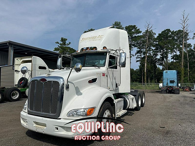 2014 Peterbilt 386 For Sale | Day Cab | #ATK230703
