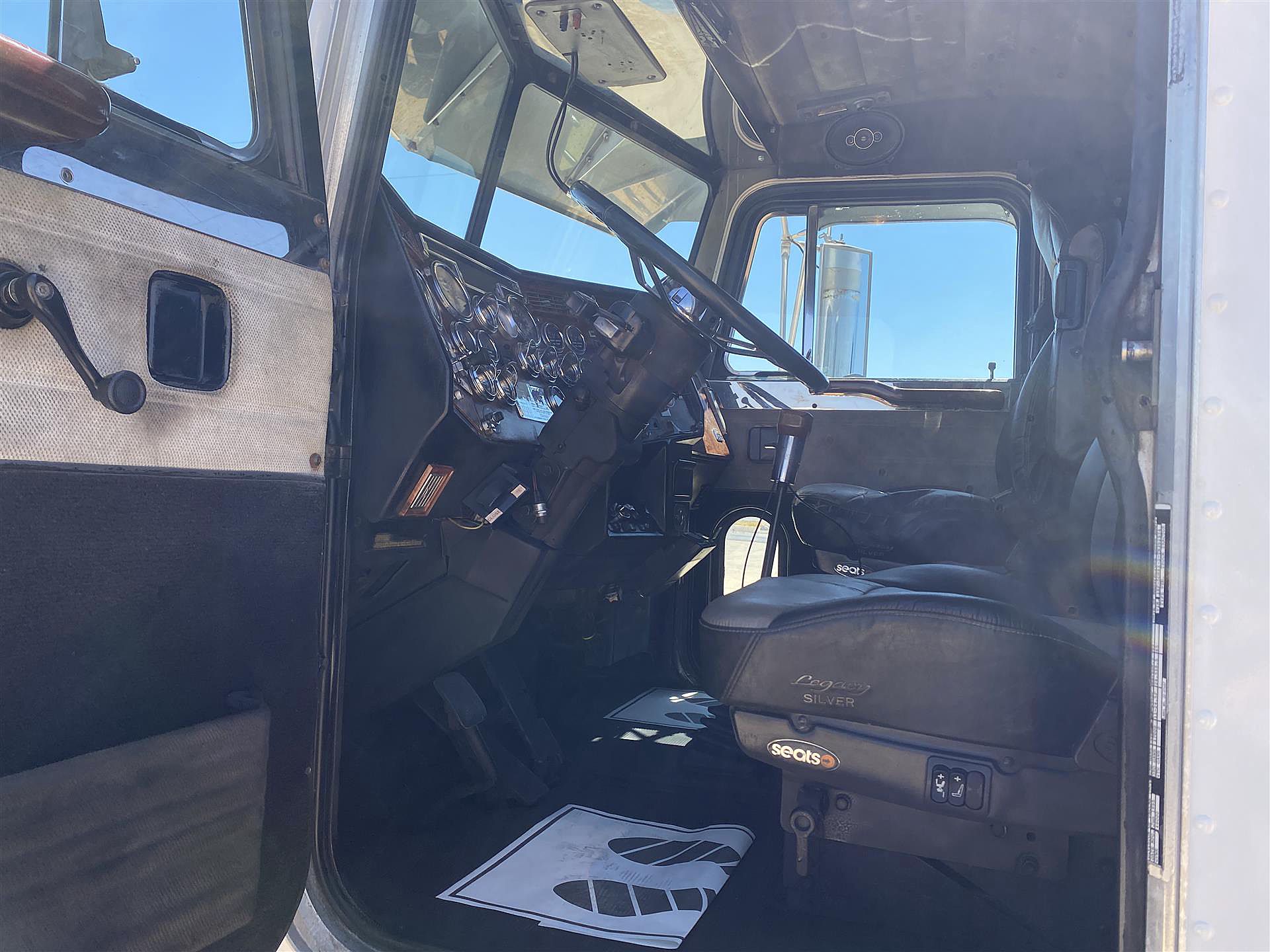 1996 Peterbilt 379 For Sale | Day Cab | #14431