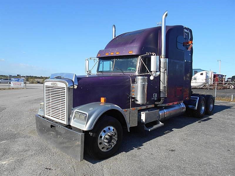 2000 Freightliner Classic XL For Sale | 60" Sleeper | #2451