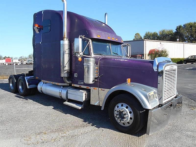 2000 Freightliner Classic XL For Sale | 60" Sleeper | #2451