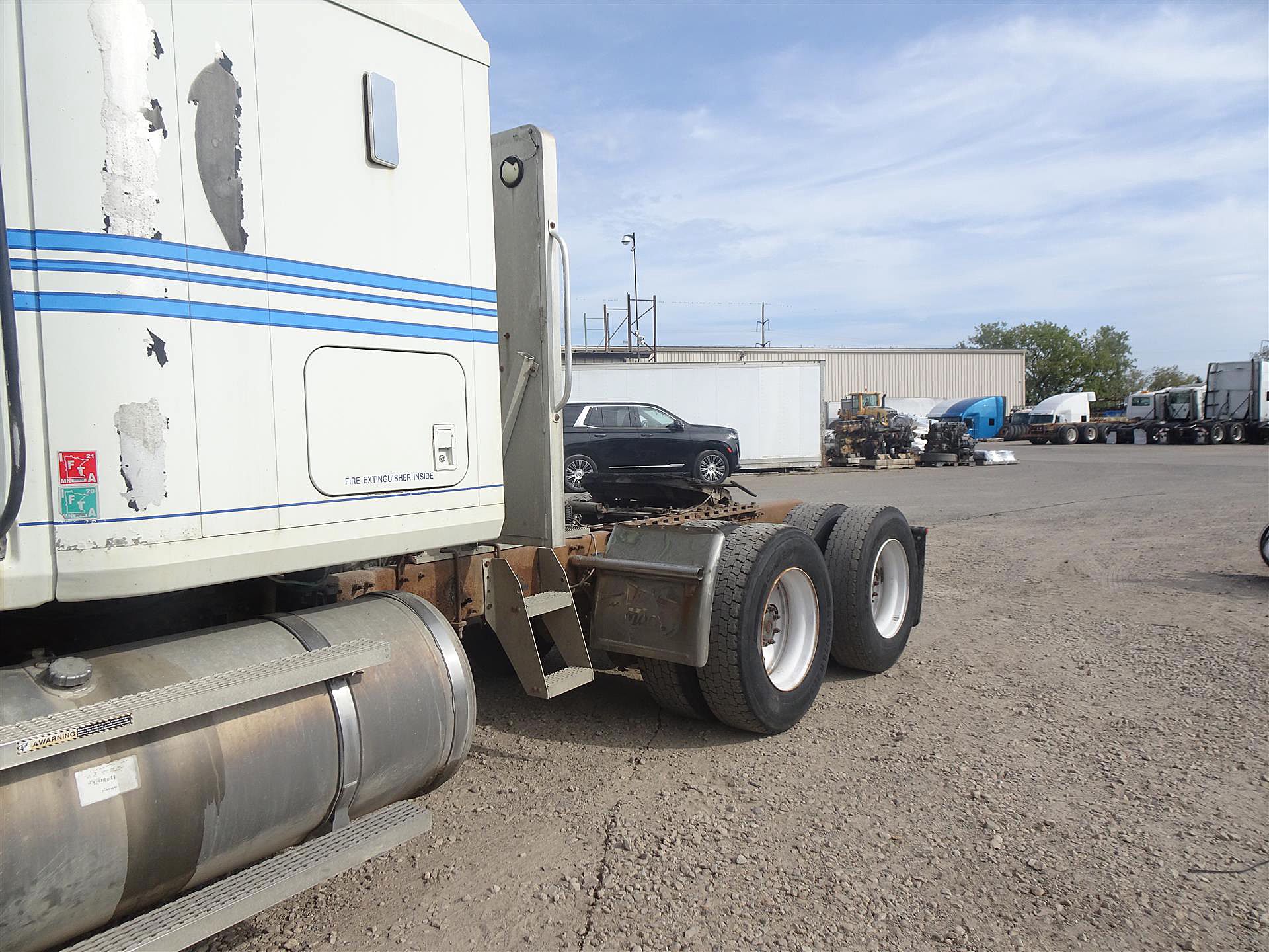 2005 Mack Pinnacle CXN613 For Sale | FLAT Sleeper | #10540