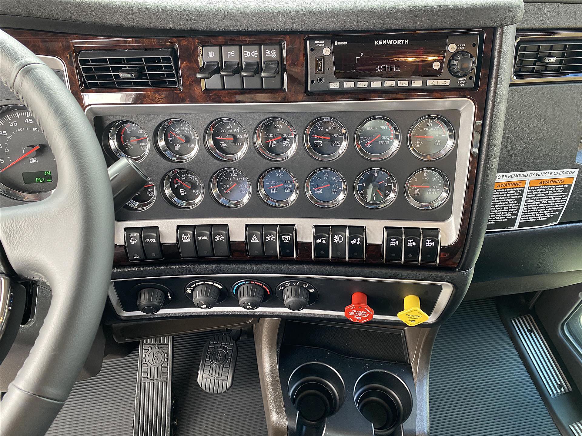 2025 Kenworth W900 For Sale | Day Cab | #SR127998