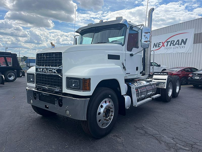 2021 Mack Pinnacle PI64T For Sale | Day Cab | # 5528