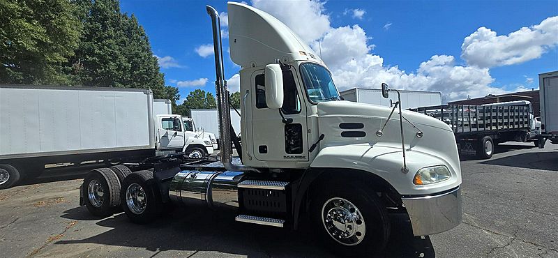 2017 Mack Pinnacle CXU613 For Sale | Day Cab | #5361031