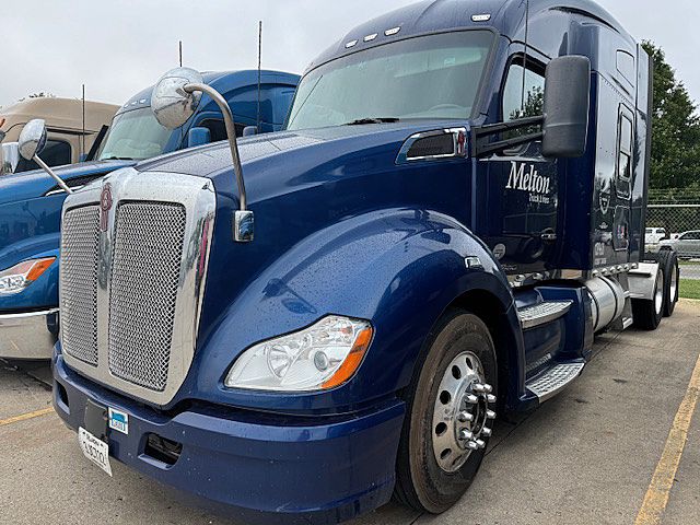 2021 Kenworth Custom T680 For Sale | 76" Sleeper | #13960