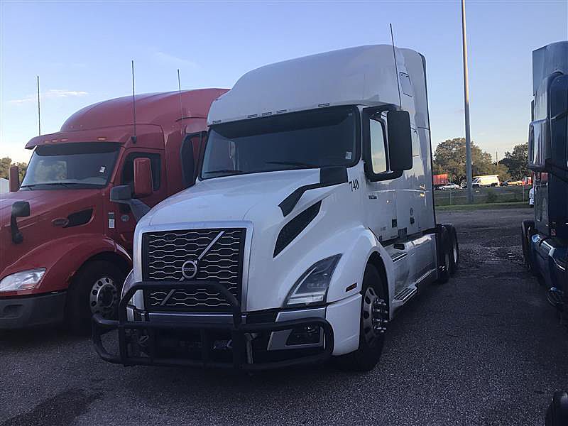 2020 Volvo VNL 760 For Sale | 70" Sleeper | #266925