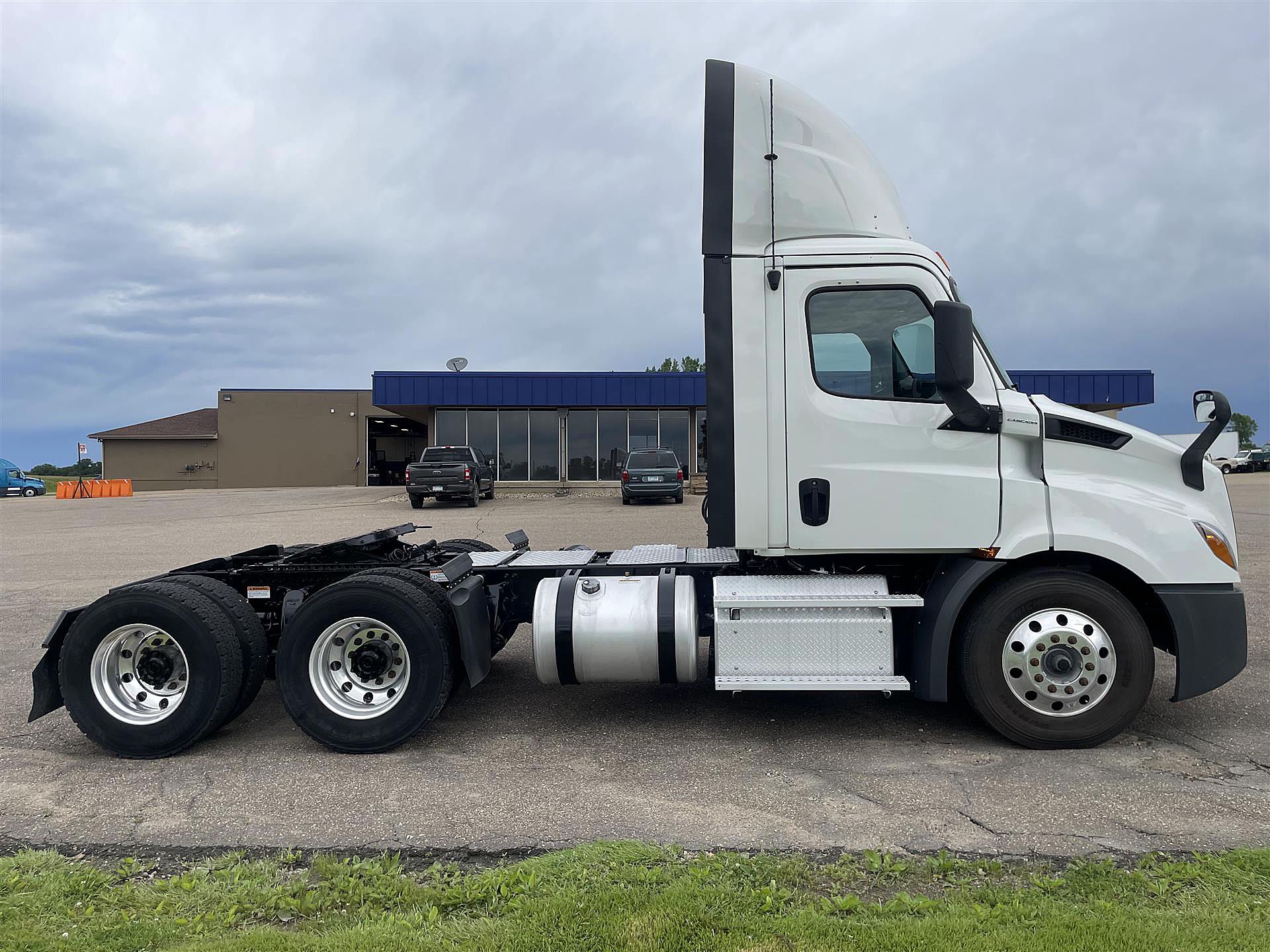 2019 Freightliner Cascadia For Sale | Day Cab | #R12345