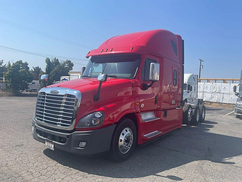 2019 Freightliner CASCADIA 125 For Sale | 72" Sleeper | #809581