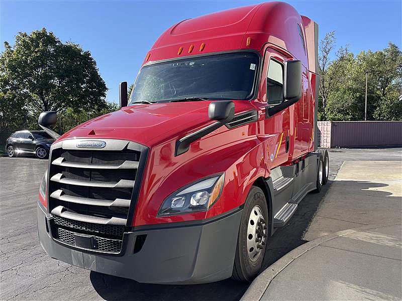 2020 Freightliner CASCADIA For Sale | 70" Sleeper | #266977
