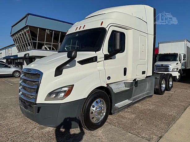 2020 Freightliner Cascadia 116 For Sale | 60" Sleeper | #HS3339-445,897