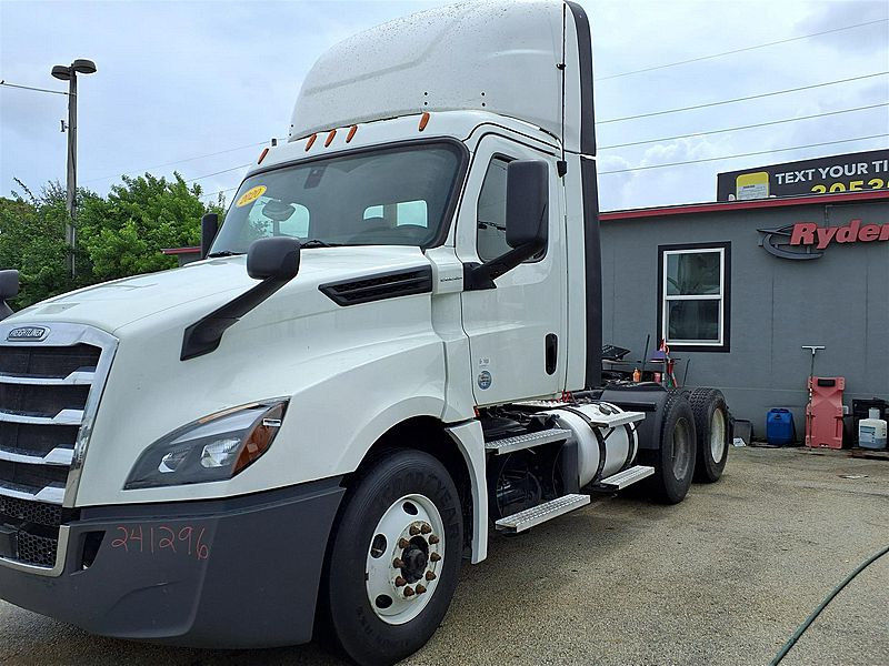 2020 Freightliner NEW CASCADIA PX12664 For Sale | Day Cab | #241296