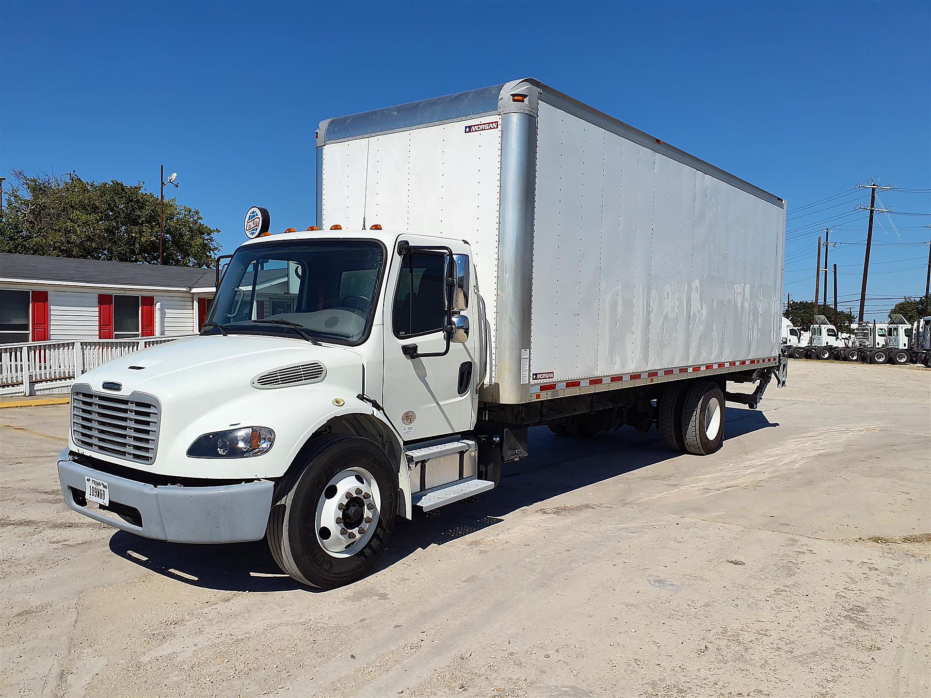 2019 Freightliner M2 106 For Sale | Day Cab | #876938