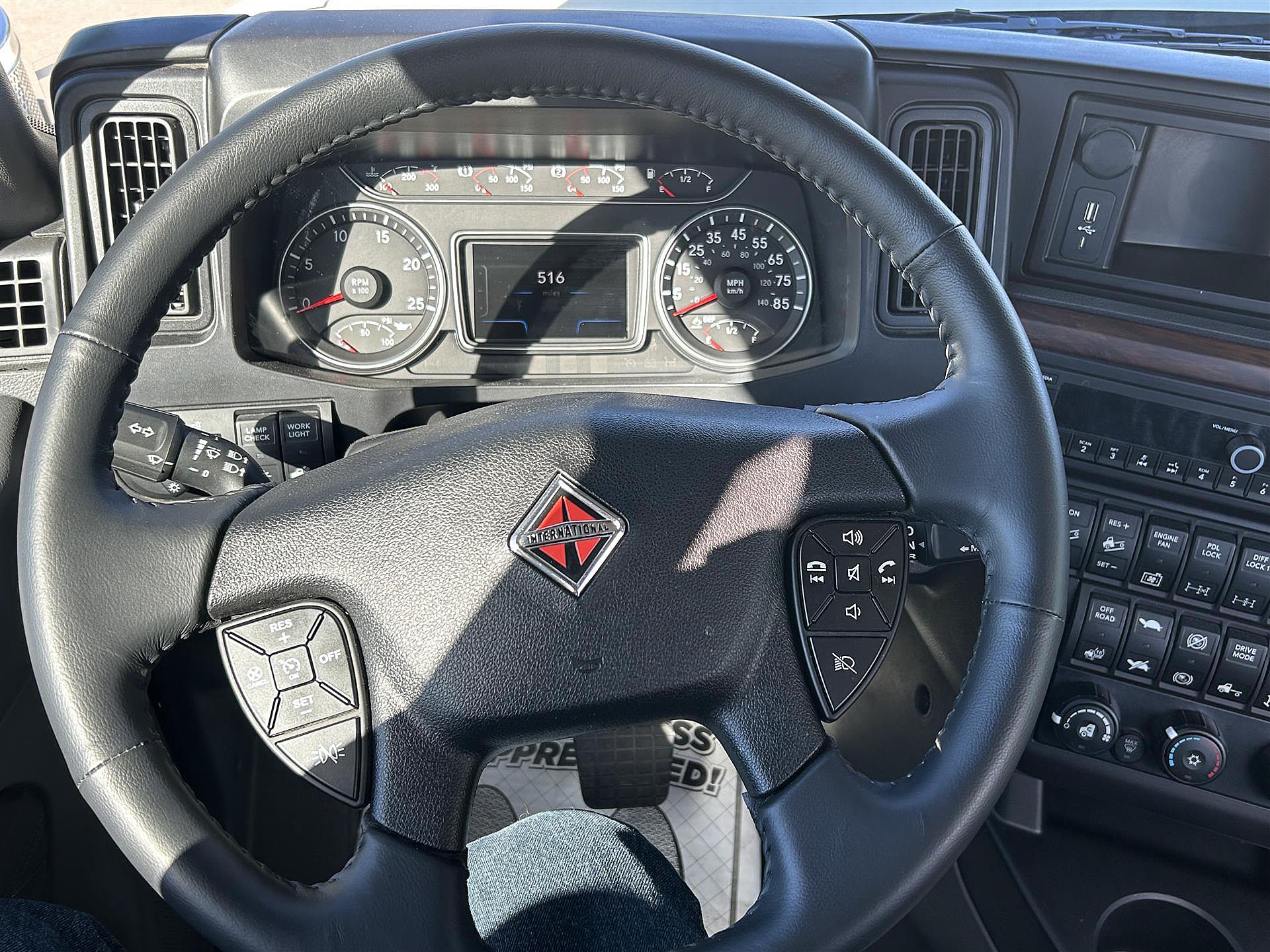 2025 International HX620 For Sale | Cab & Chassis | # SN574173