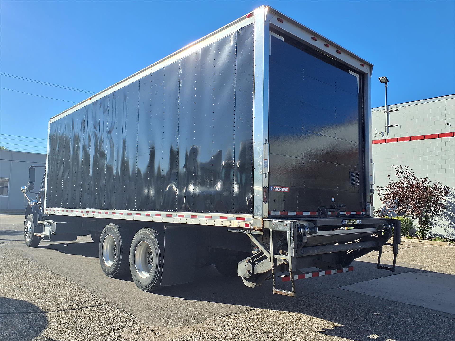 2019 Freightliner M2 106 For Sale | Day Cab | #808710