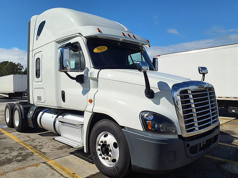 2019 Freightliner CASCADIA 125 For Sale | 72" Sleeper | #808017
