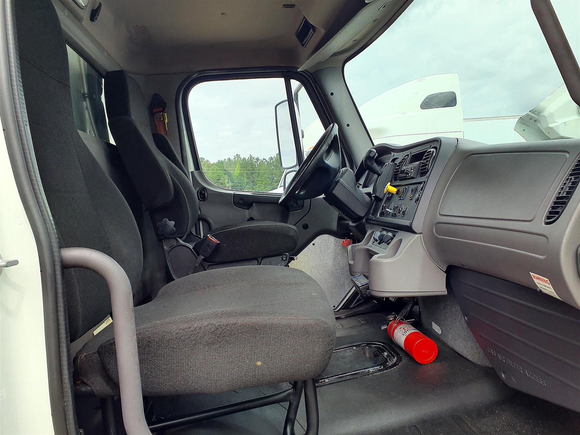 2020 Freightliner M2 106 For Sale | Day Cab | #247898
