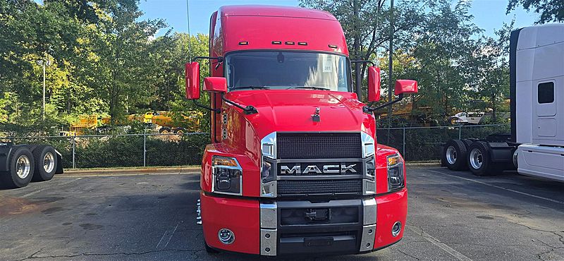 2022 Mack Anthem AN64T M742 For Sale | 70" Sleeper | # 5854