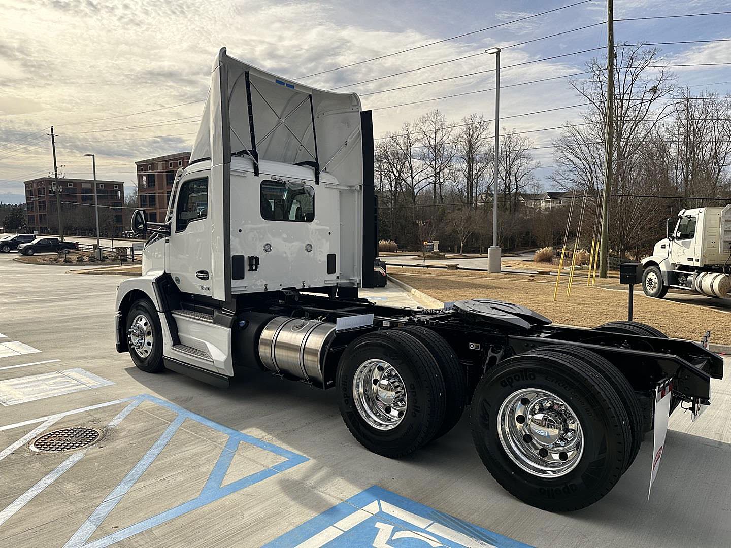 2025 Kenworth T680 For Sale | Day Cab | #0565126