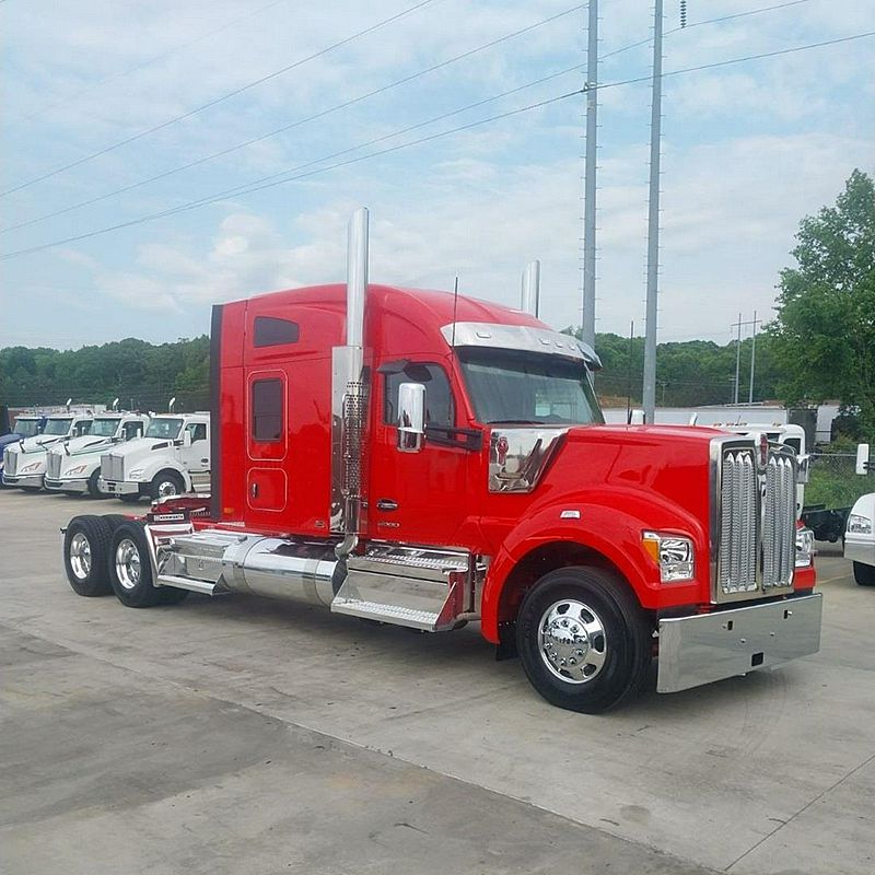 2025 Kenworth W990 For Sale | 76" Sleeper | #0573160