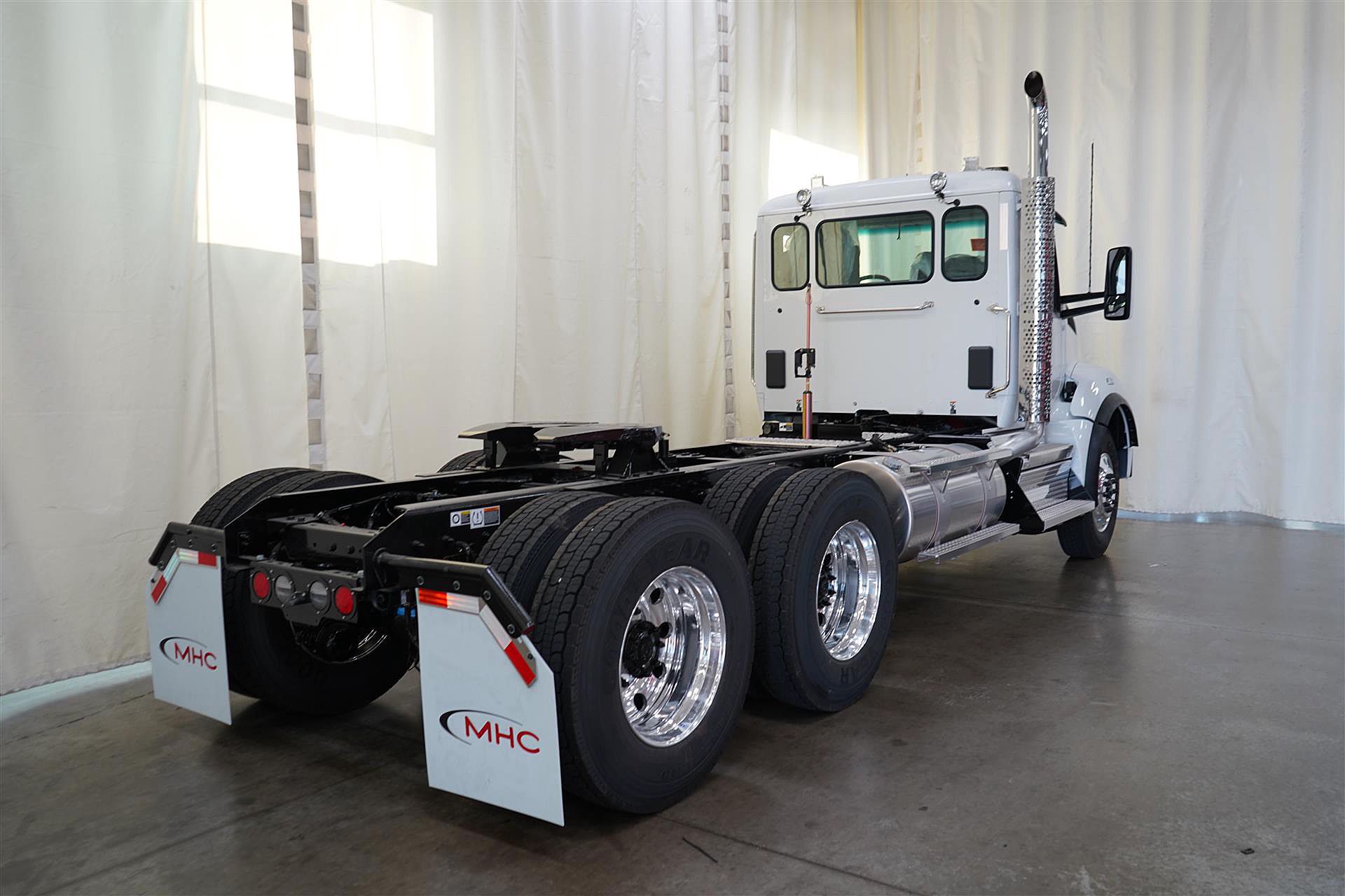 2025 Kenworth T880 For Sale | Day Cab | #0582808