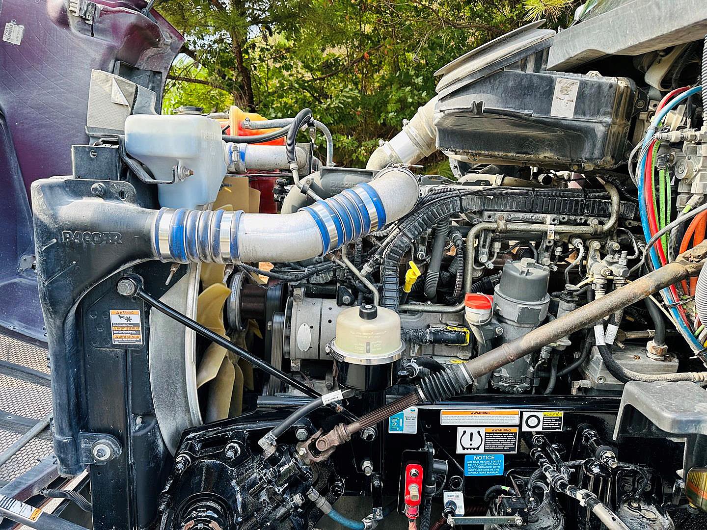 2016 Peterbilt 579 For Sale | 80" Sleeper | #0584856