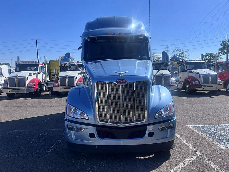 2024 Peterbilt 579 For Sale | 80" Sleeper | #0585020