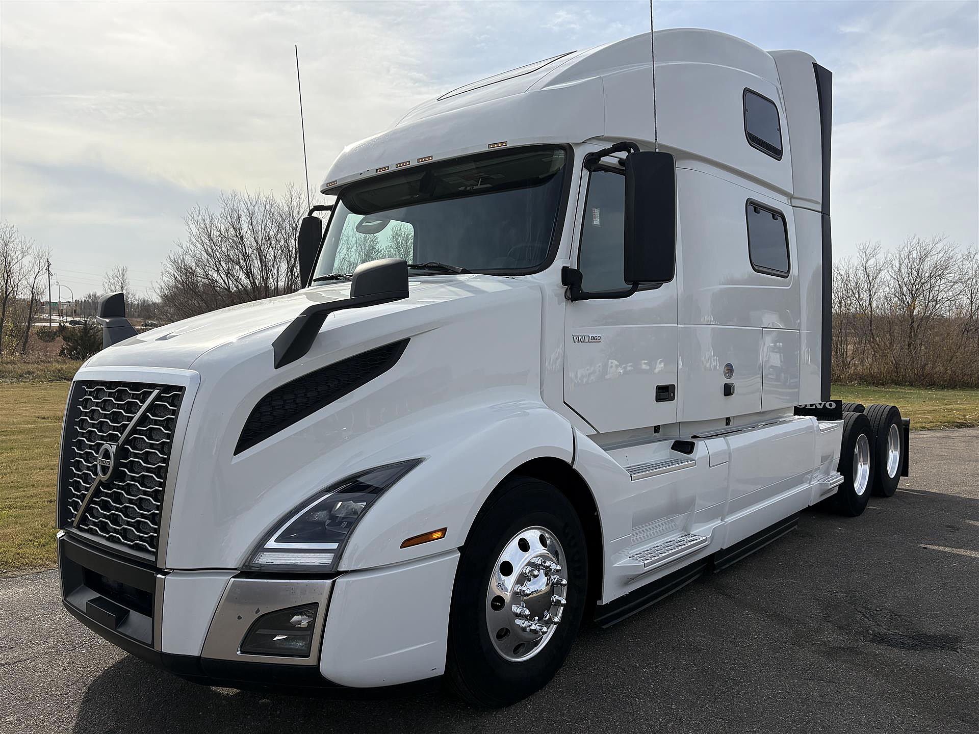 2023 Volvo Vnl 860 Price