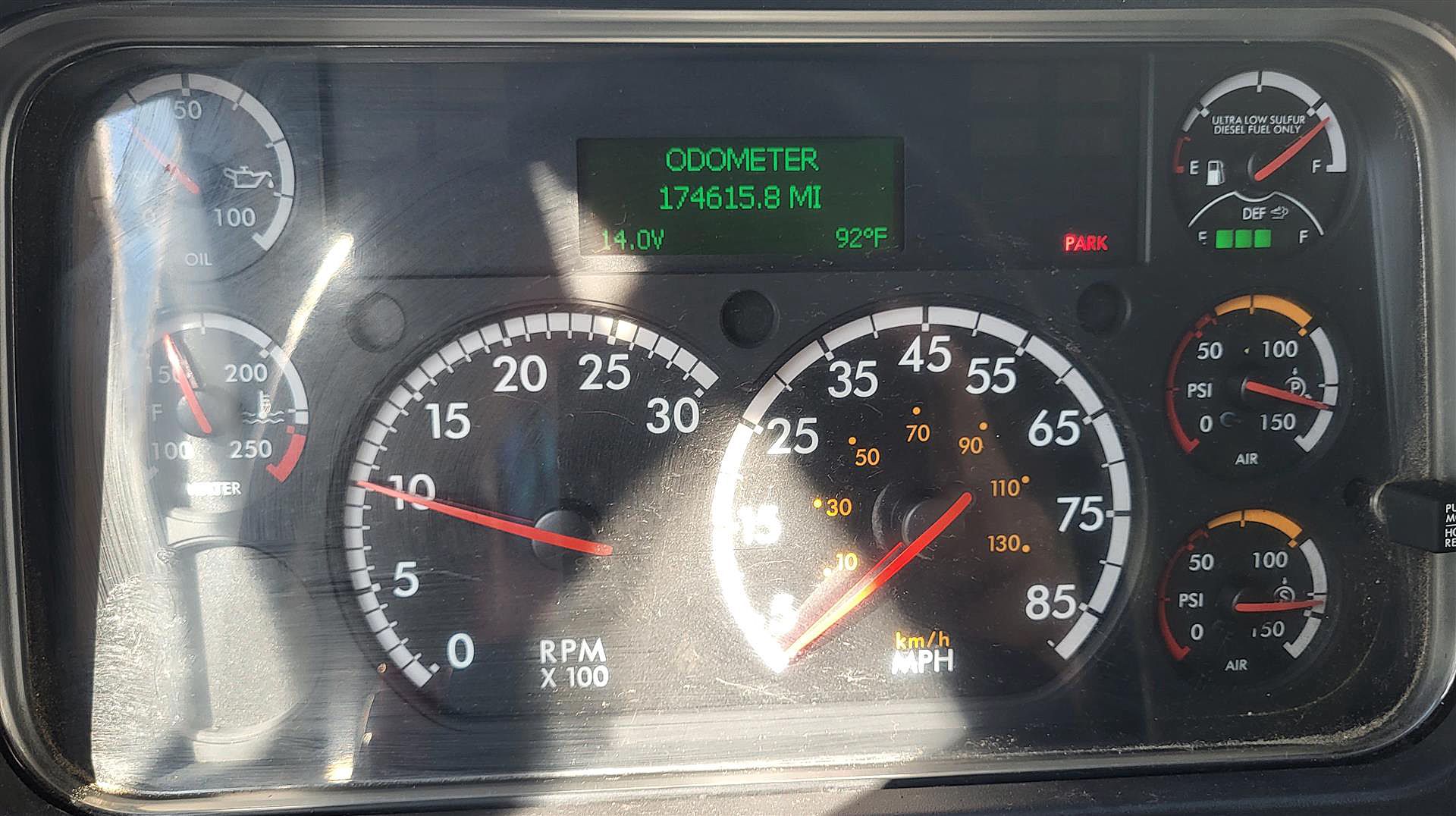 2017 Freightliner M2 106 For Sale | Day Cab | #672882
