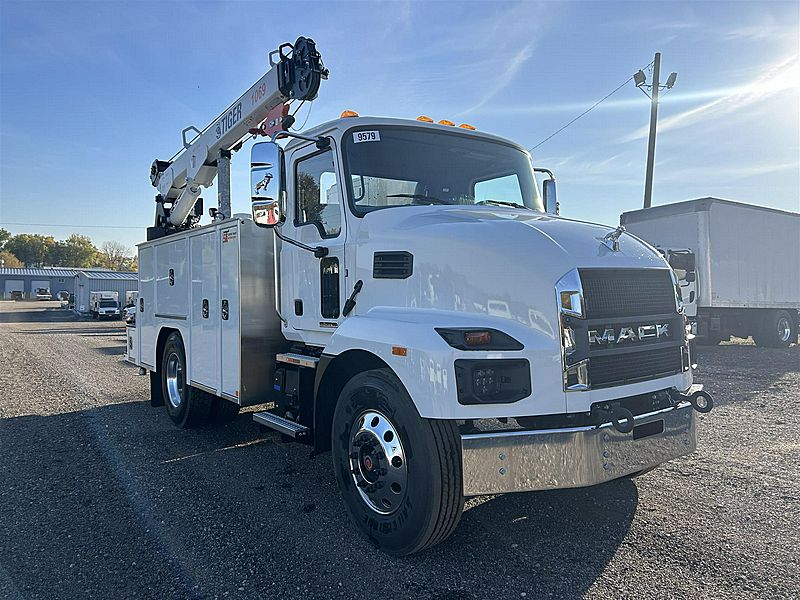 2025 Mack MD742 For Sale | Service Truck | Non CDL | #9579