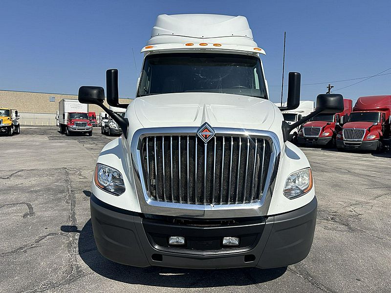 2020 International LT625 For Sale | 73" Sleeper | #S1272