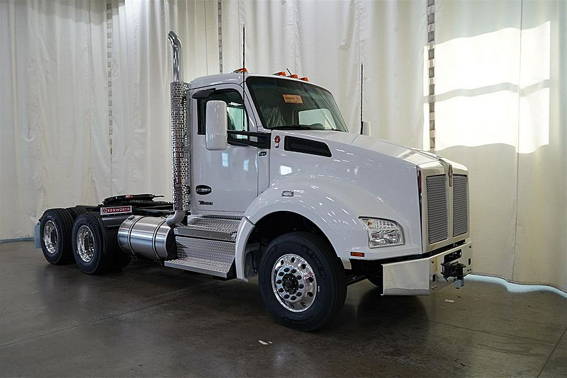 2025 Kenworth T880 For Sale | Day Cab | #0584958