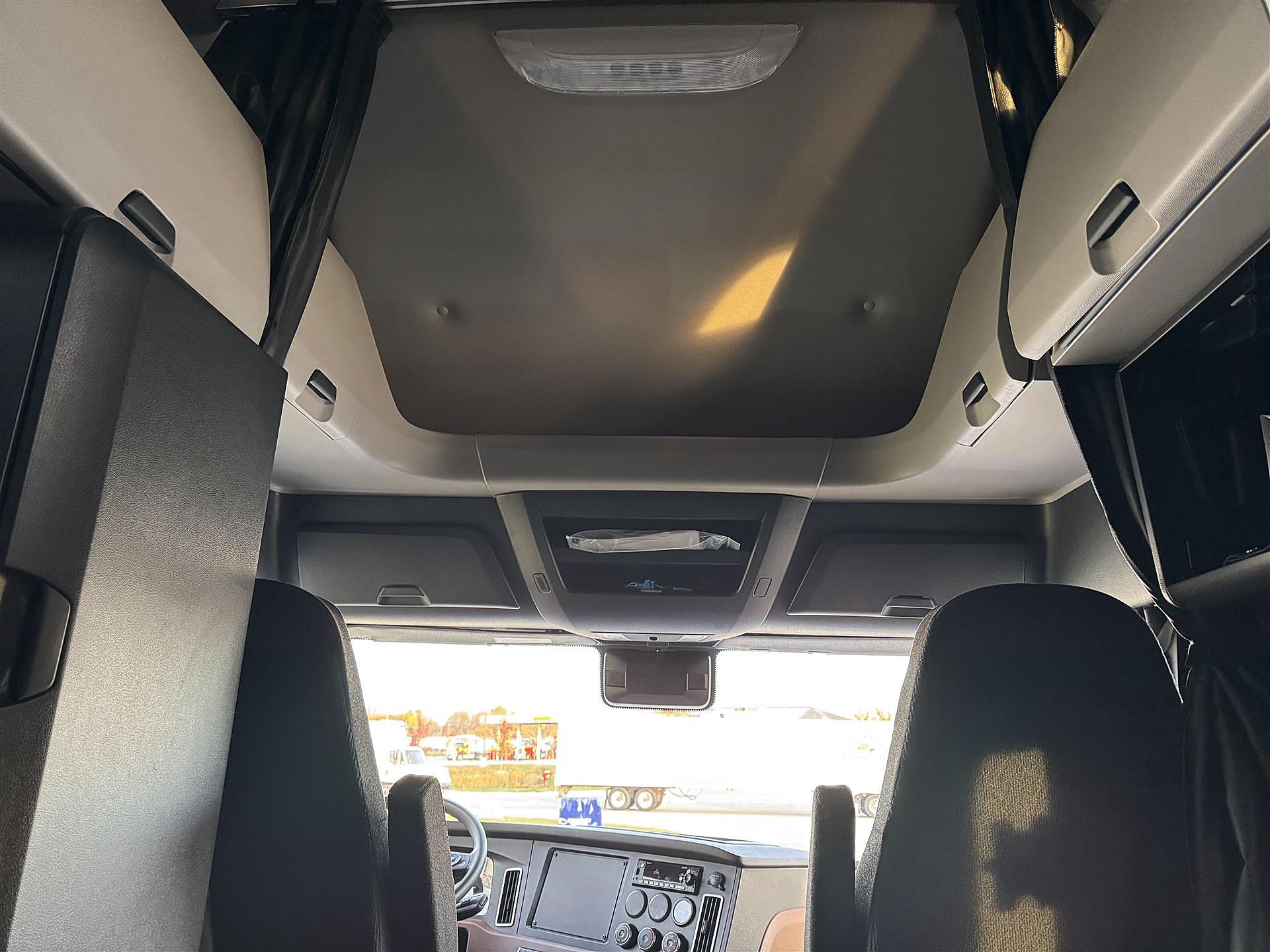 2025 Freightliner Cascadia For Sale | Double Bunk Sleeper | #134636