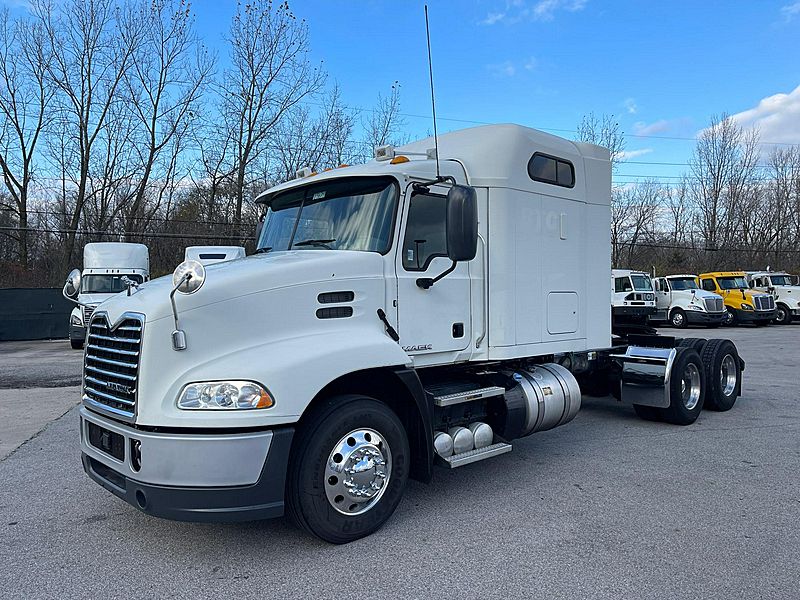 2016 Mack Pinnacle CXU613 For Sale | 60" Sleeper | # 5329