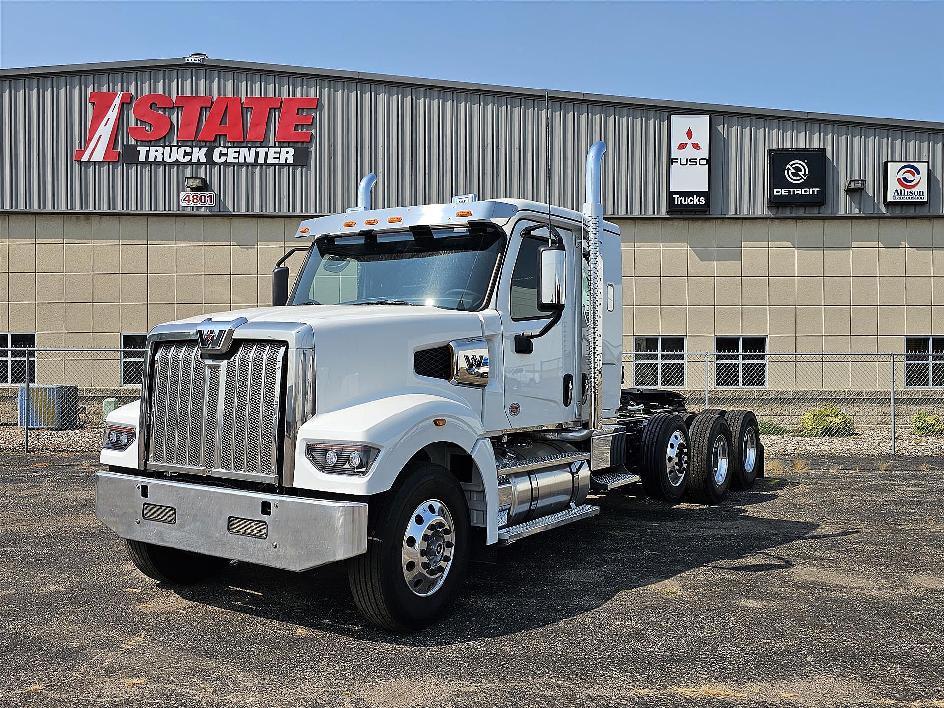 2025 Western Star 49X For Sale | 36" Sleeper | #801003