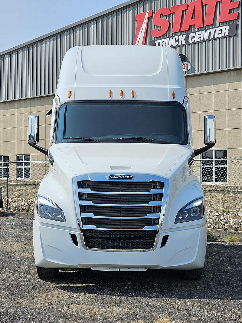 2025 Freightliner New Cascadia For Sale | 72" Sleeper | #817215