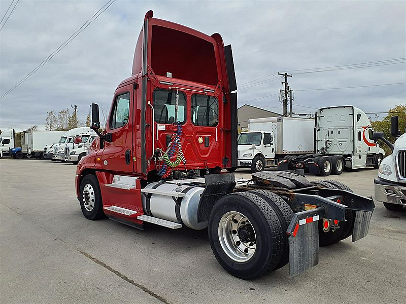 2013 Freightliner CASCADIA 125 For Sale | Day Cab | #504944