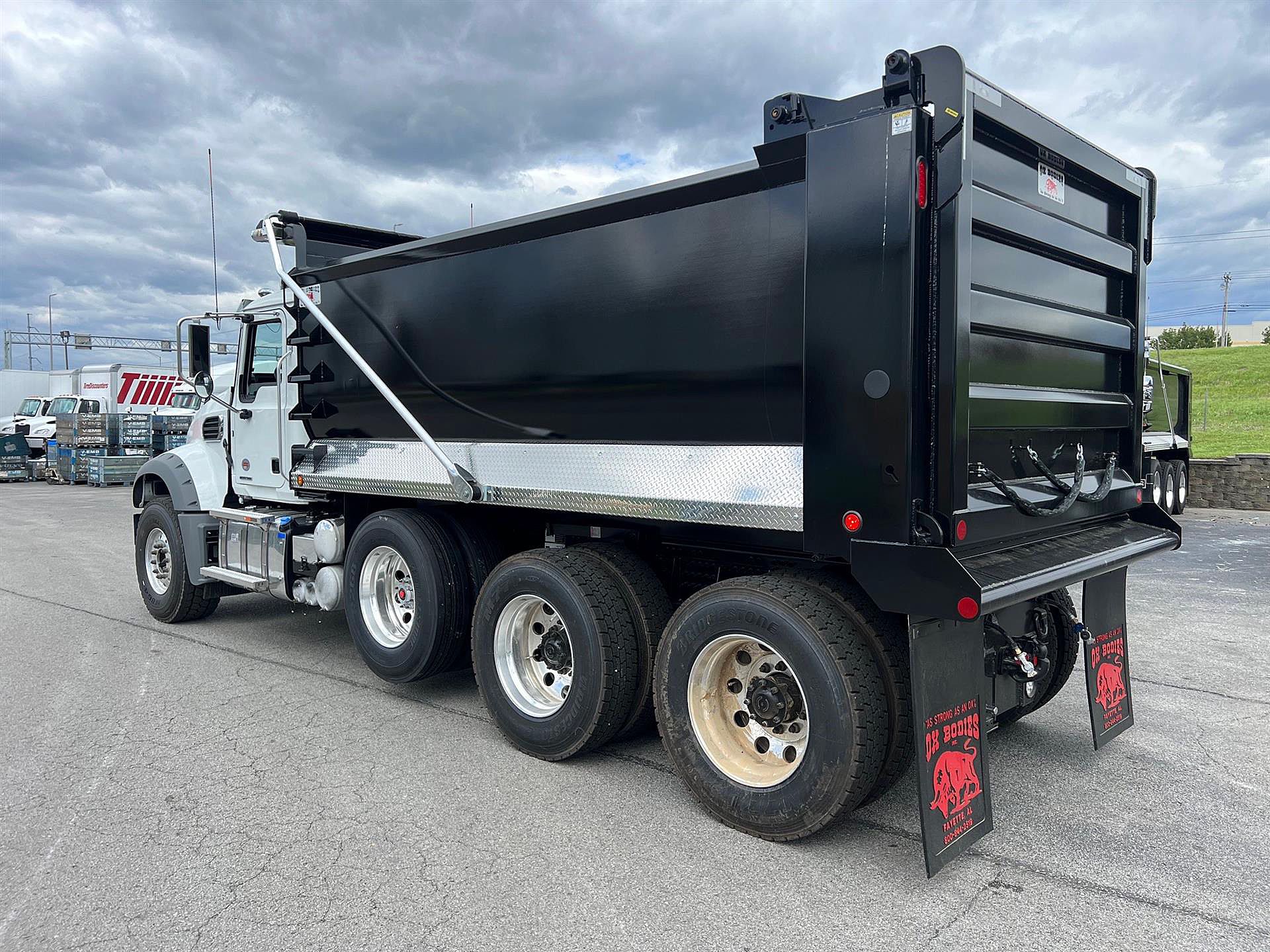 2025 Mack Granite GR84F For Sale | Dump Truck | # M005266