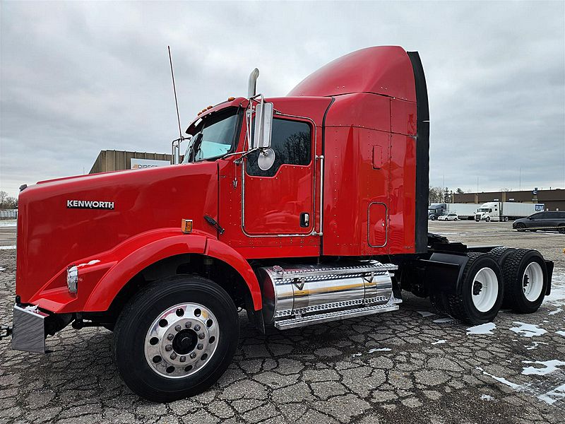 2013 Kenworth T800 For Sale | 38" Sleeper | #358