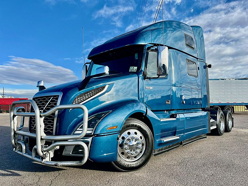 2020 Volvo VNL 860 For Sale | Sleeper Truck | #23VU239781