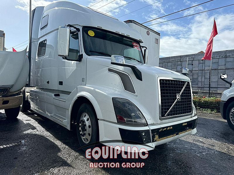 2011 Volvo VNL 780 For Sale | 80" Sleeper | #CRTS531644
