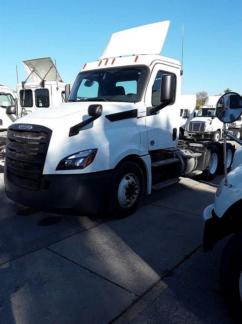 2019 Freightliner Cascadia PT126064ST For Sale | Day Cab | #578980