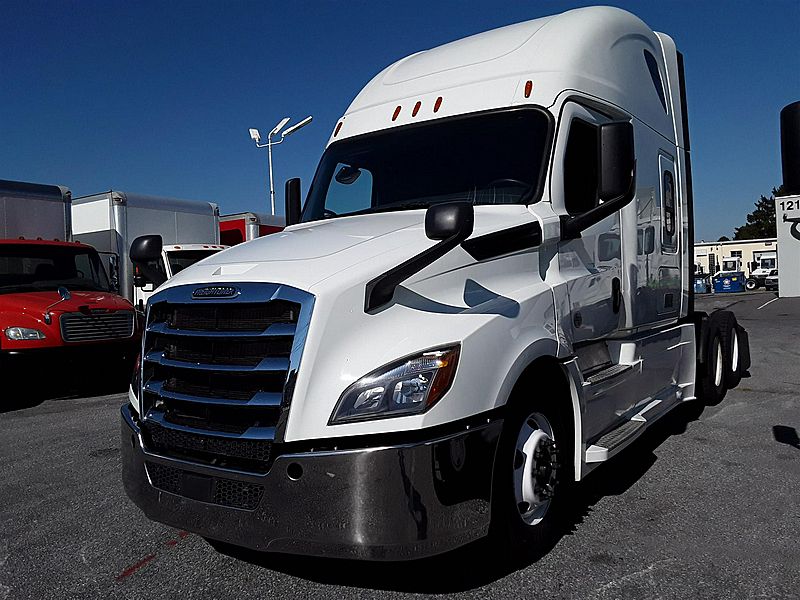 2020 Freightliner NEW CASCADIA PX12664 For Sale | 72" Sleeper | #894925