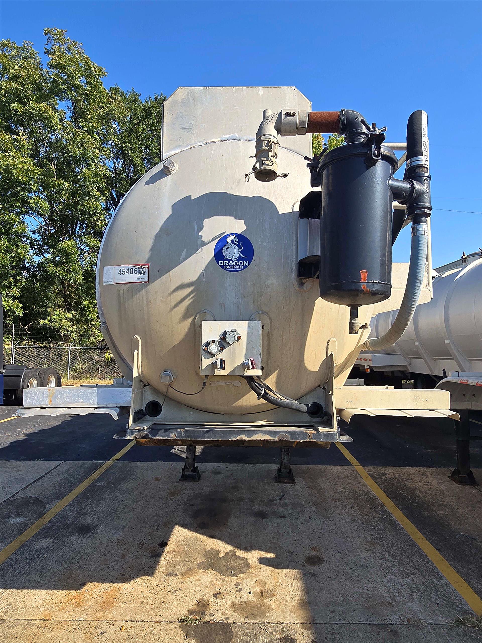 2006 DRAG 150 BBL 6300 GALLONS For Sale | Day Cab | #572151