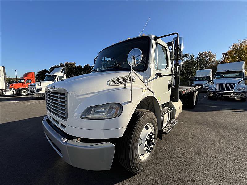 2017 Freightliner M2 106 For Sale | Day Cab | #668664